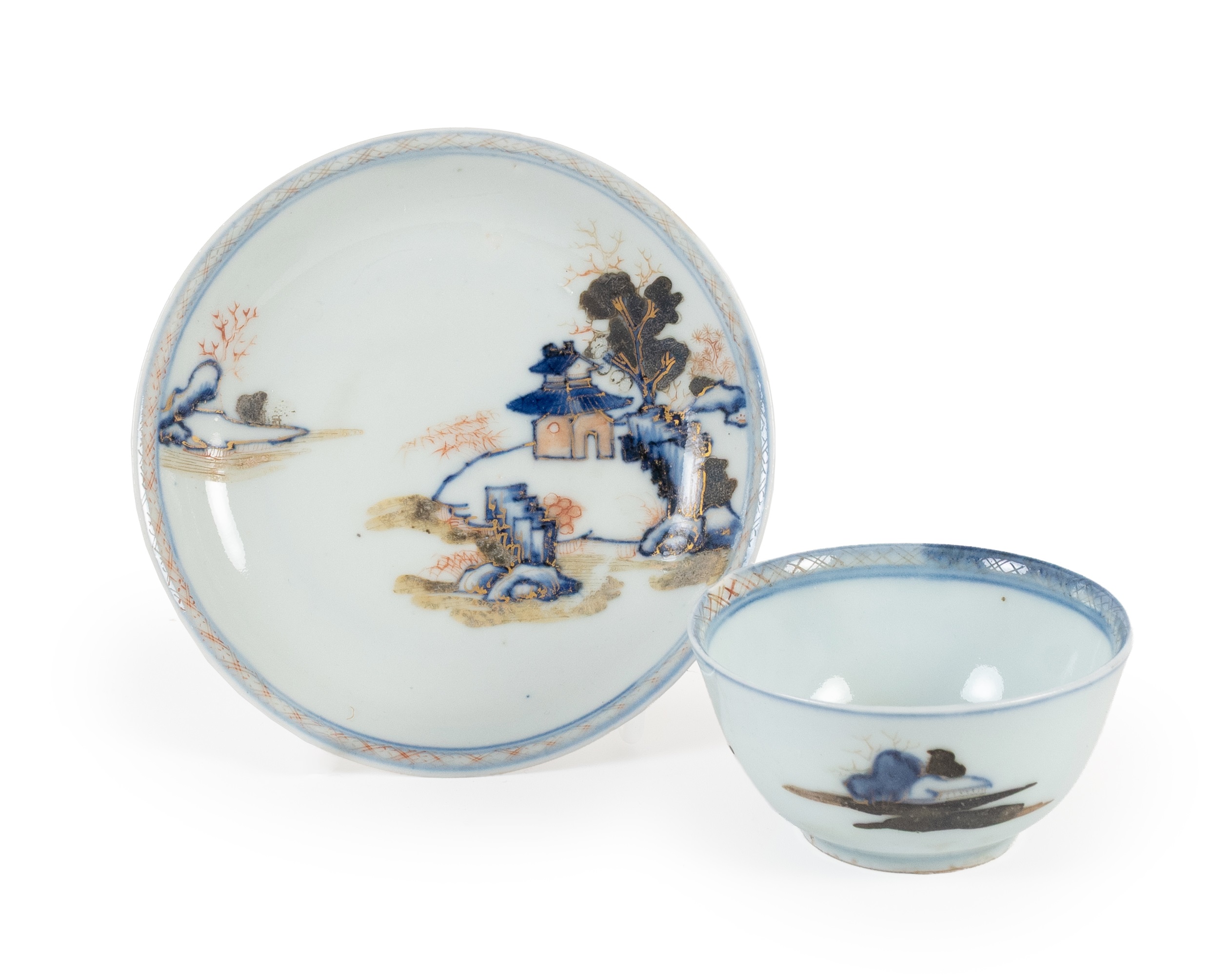 Lot 26 - A Chinese "Nanking Cargo" Porcelain Tea Bowl