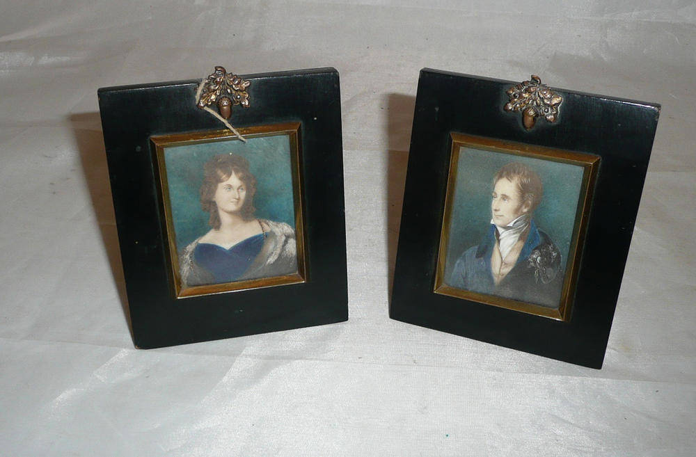 Lot 316 - Pair of miniature portraits of Mary