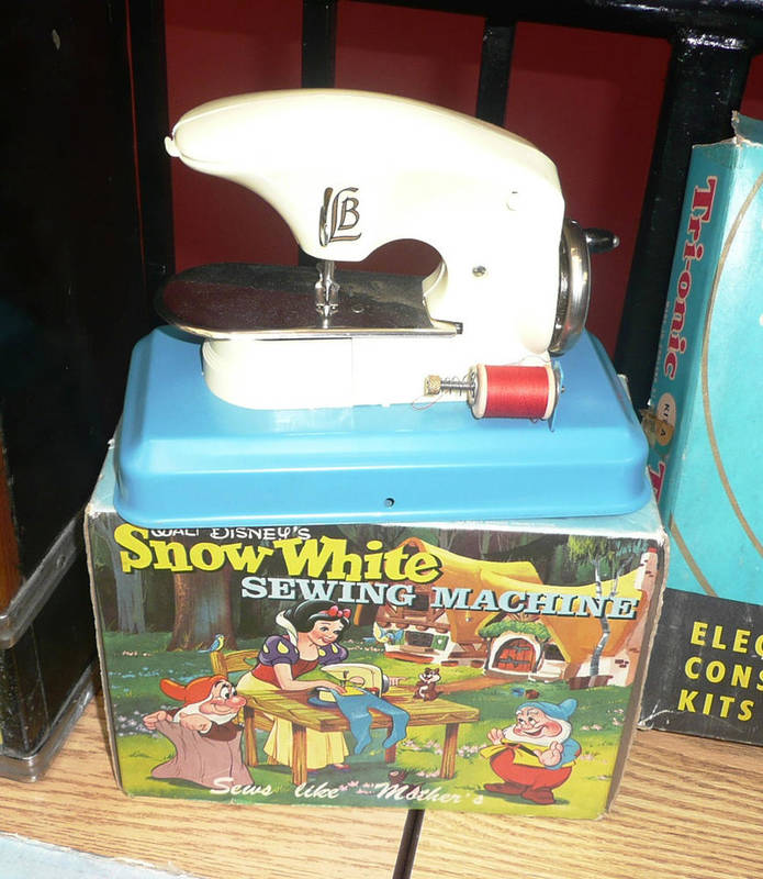 Lot 1168 - A Boxed Walt Disney Snow White Sewing