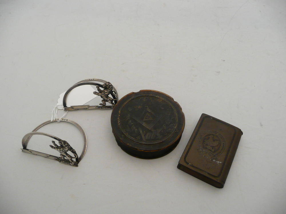 Lot 488 - A pair of silver menu holders, a Masonic