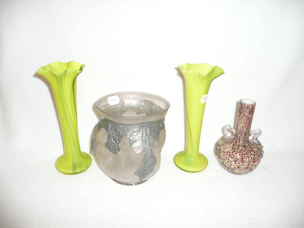 Lot 260 - A pair of green and yellow glass posy vases,