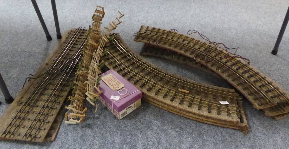 Lot 367 - Bassett-Lowke O Gauge An Oval Of 3-Rail Twin