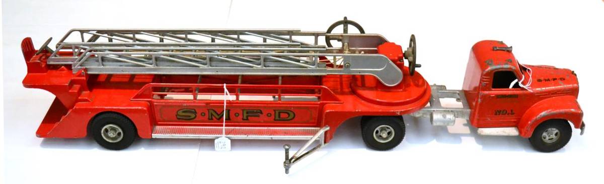 Lot 292 - Smith Miller Articulated Turntable Fire
