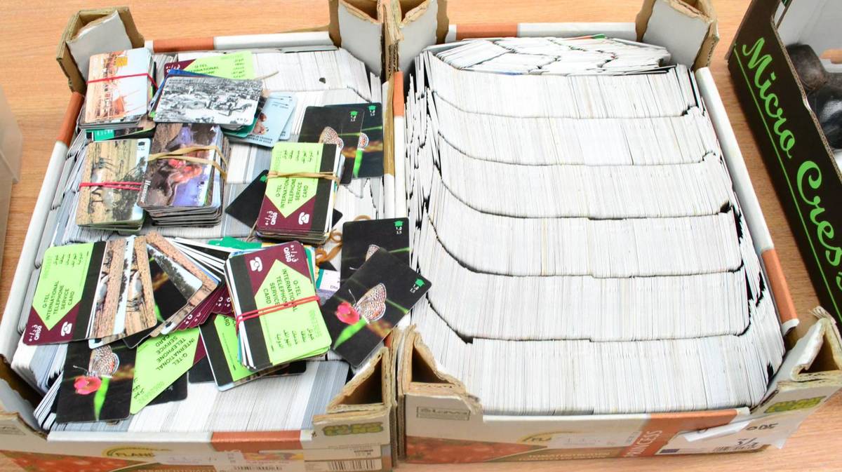 Lot 11 - A Large Collection of Playing Cards, Trade