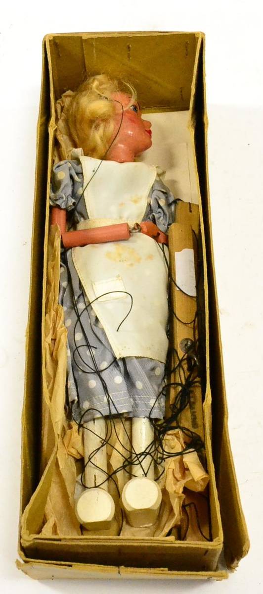 Lot 406 - Pelham Puppets SL Alice In Wonderland (G-E,