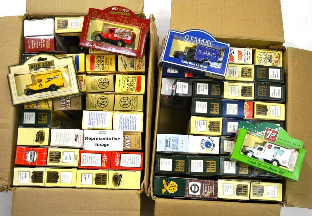 Lot 226 - A Collection of Approximately Two Hundred