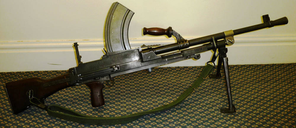 Lot 269 - A De-activated Bren MK II Light Machine Gun,