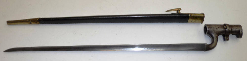 Lot 241 - A British Pattern 1853 "3-Band" Enfield
