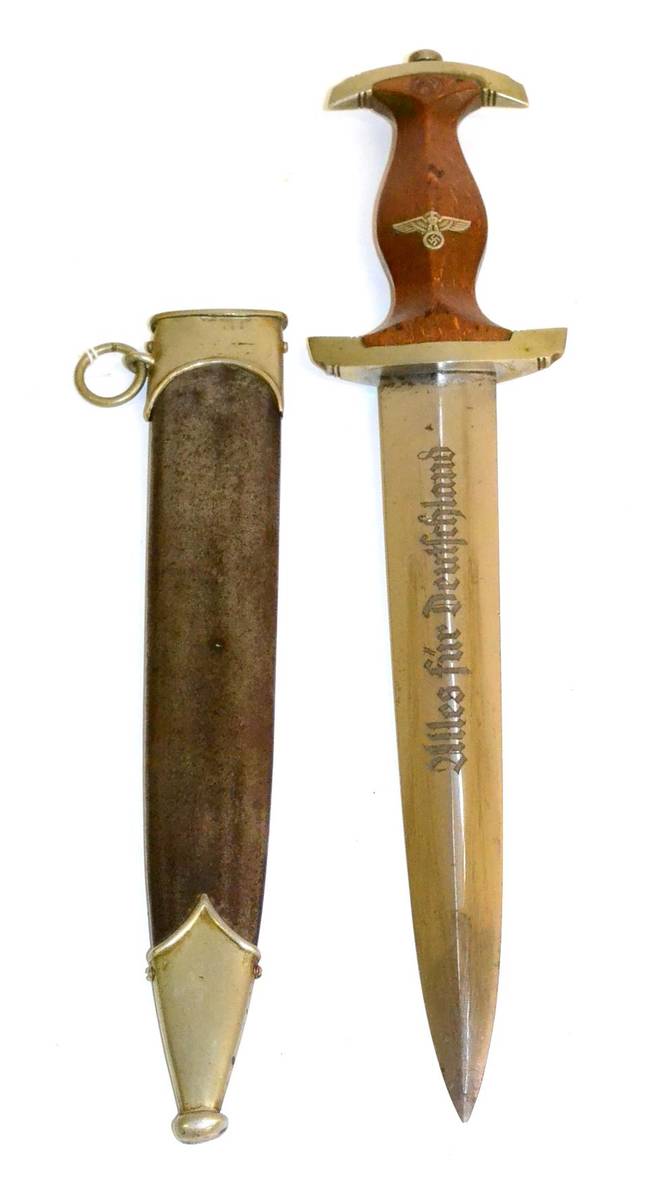 Lot 230 - A German Third Reich Model 1933 SA Dagger,