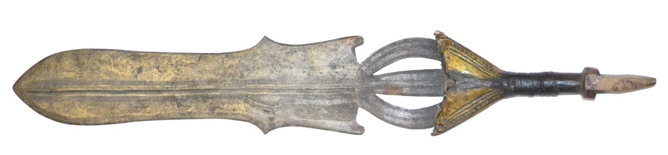 Lot 386 - A Benin Sword (Nigeria), the 44cm broad