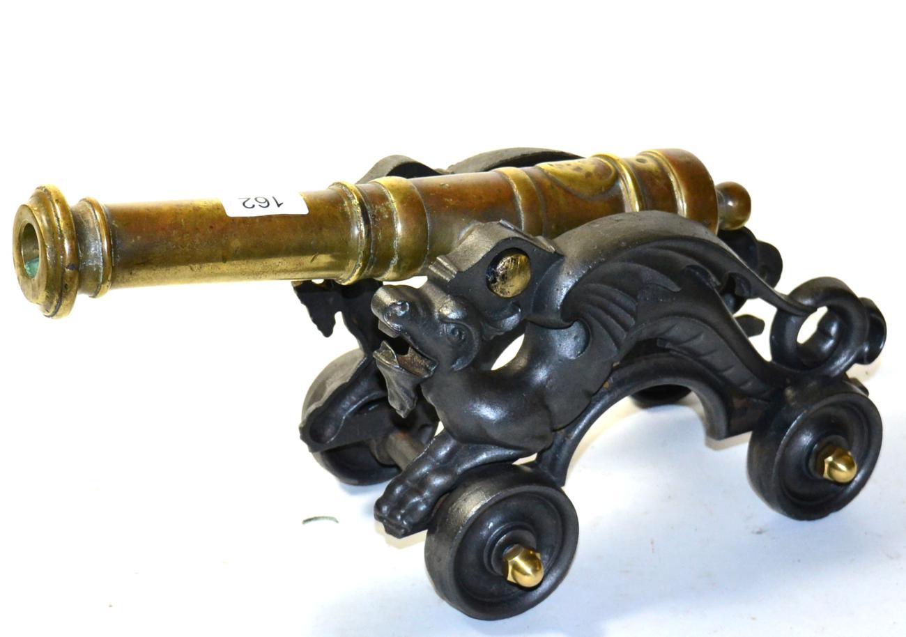 Lot 162 - A Non-Working Model of a Signal Cannon, the