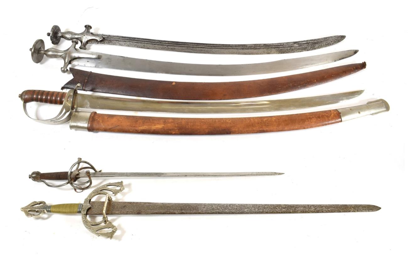 Lot 276 - A 19th Century Indian Talwar, with 77cm