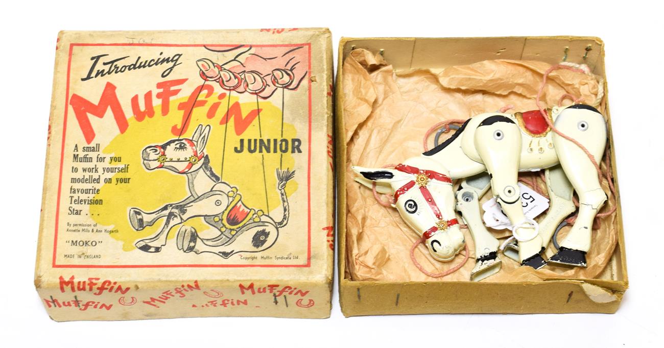 Lot 5319 - Moko Lesney Muffin Junior Puppet (G-E box G-