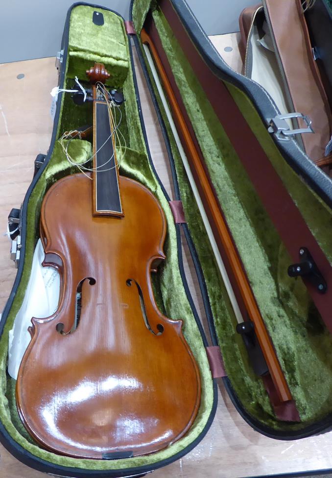 Lot 2002 - Baroque Violin 14'' two piece back, ebony