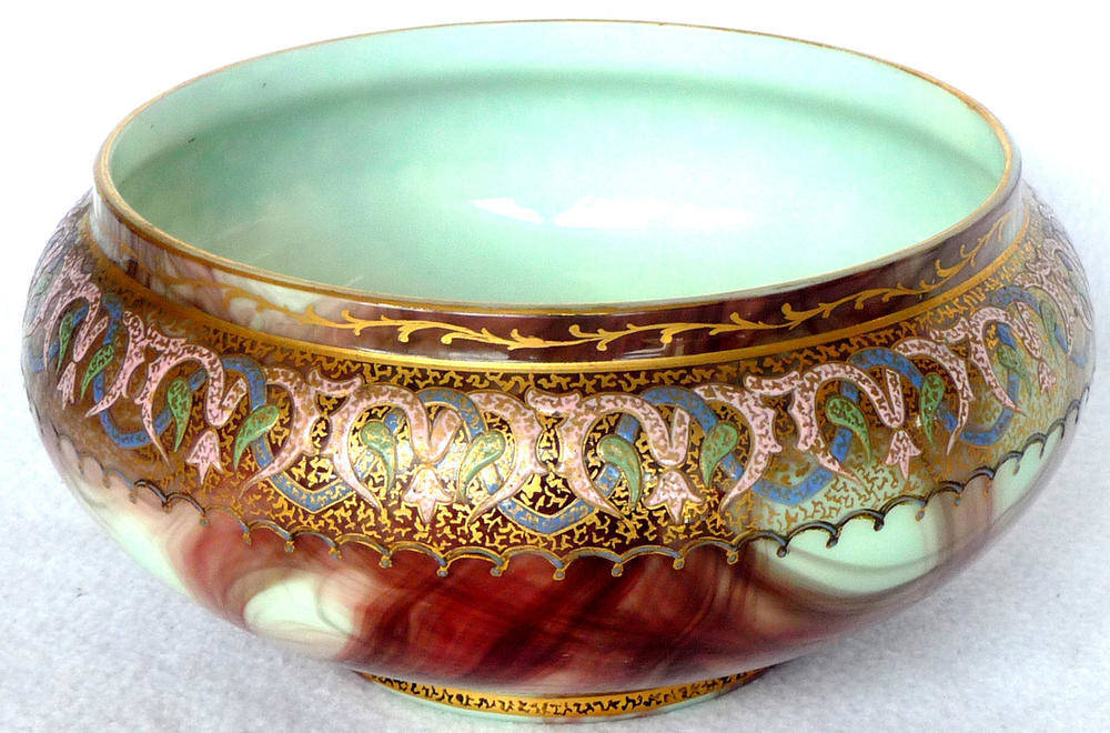 Lot 1476 - A Loetz Marmorierte Glass Bowl, brown and