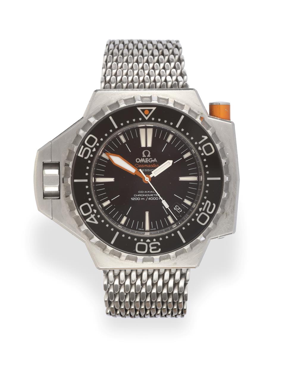 Lot 2188 - A Stainless Steel Diver's Co-Axial