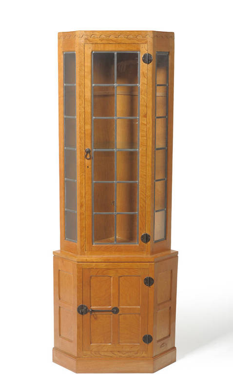 Lot 1818 - A Robert "Mouseman" Thompson Oak Corner