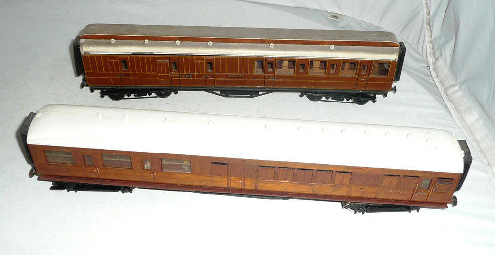 Lot 1031 - Two Kit Built 'O' Gauge Bogie Coaches, with